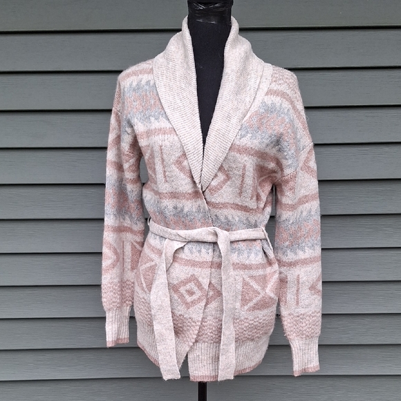 London Kaye | Sweaters | London Kaye Patterned Wrap Sweater Size Xs ...